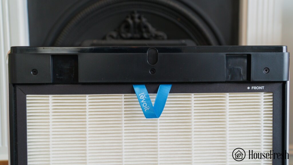 Levoit air purifier red light: What it means and how to fix it - HouseFresh